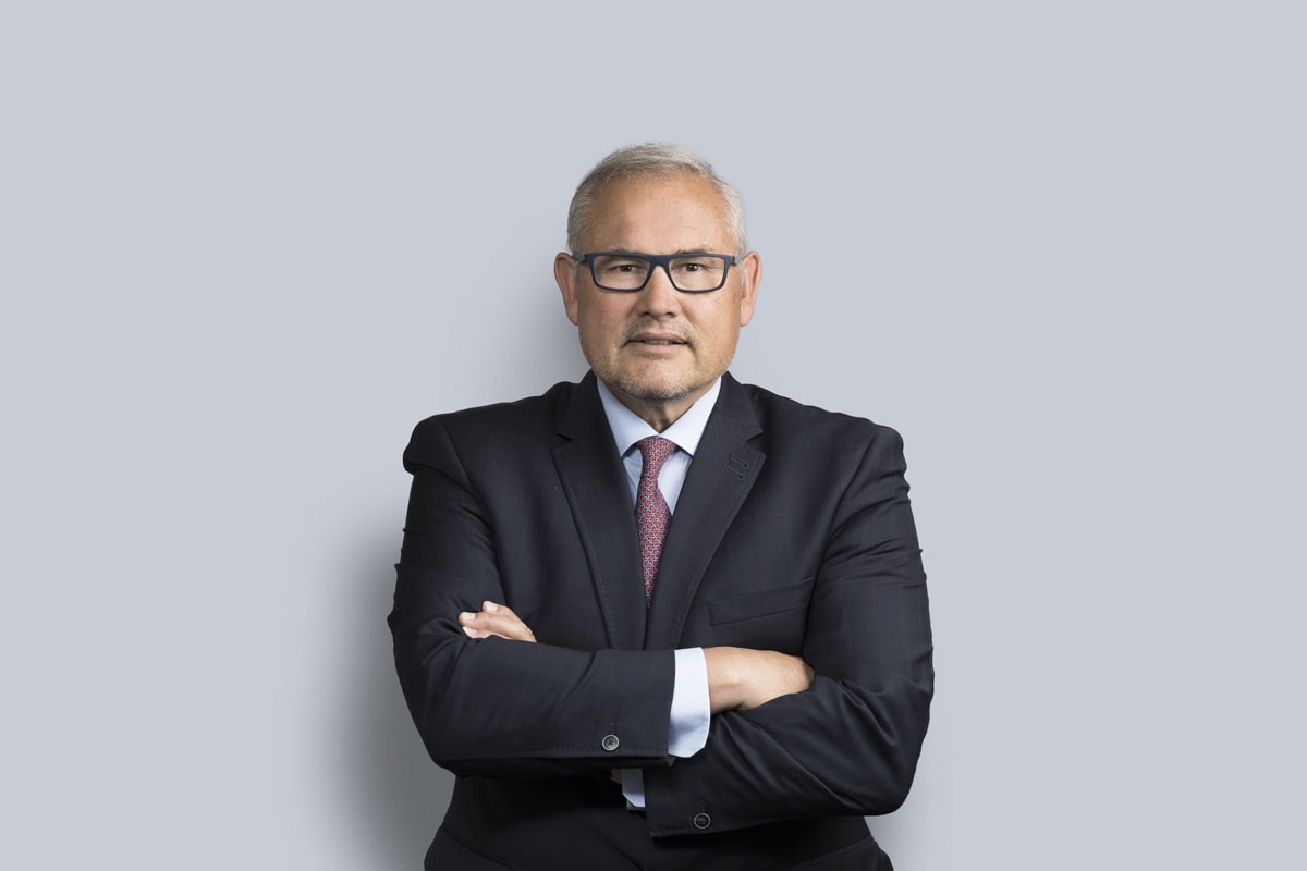 Cat's Track #87 - Gerald Chipeur - CBI